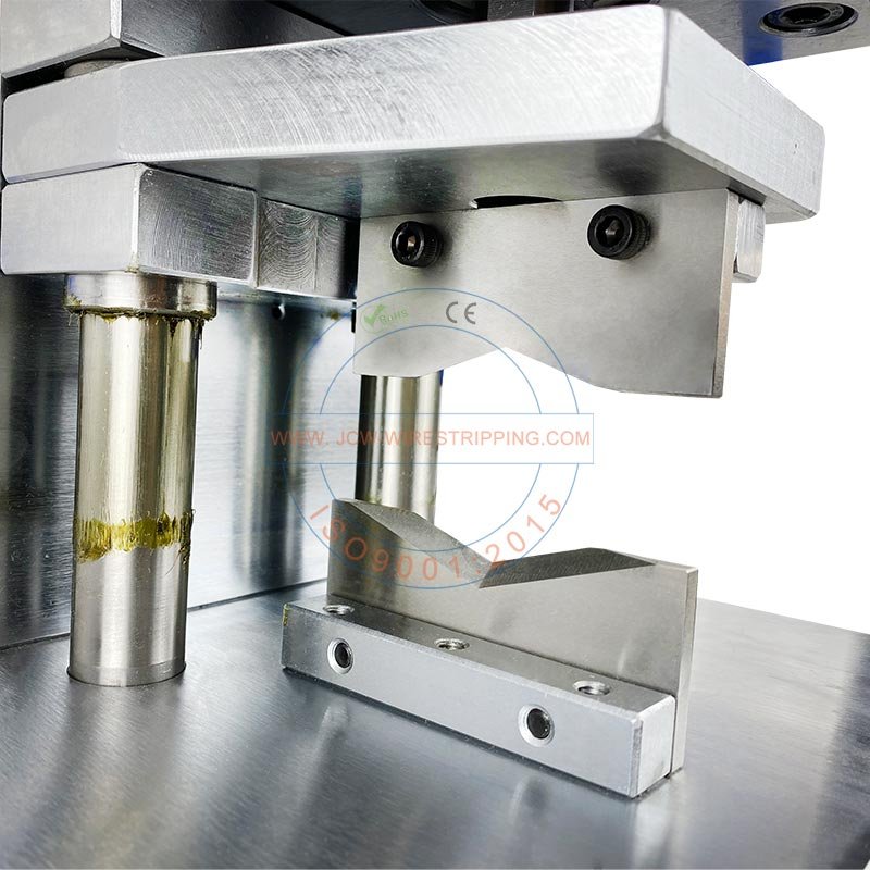 160sq Benchtop Pneumatic Cable Cutter | JCWelec